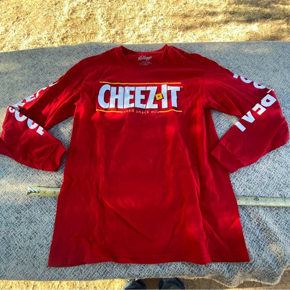 Cheez-Itz | Shirts | Graphic Tshirt Long Sleeve Cheezitz Logo Size M ...